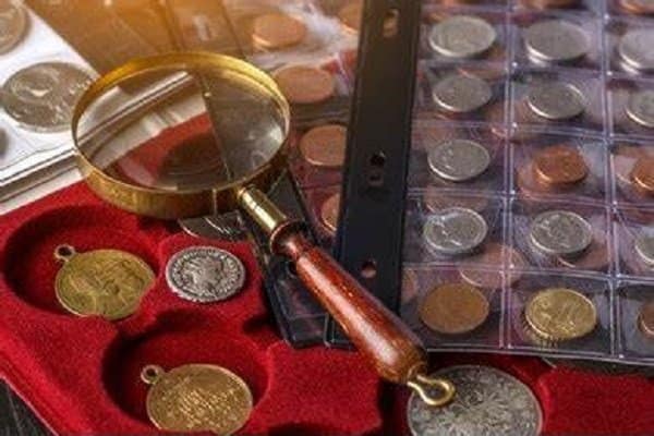 Un fascinante paseo por la numismática - Real De A 8